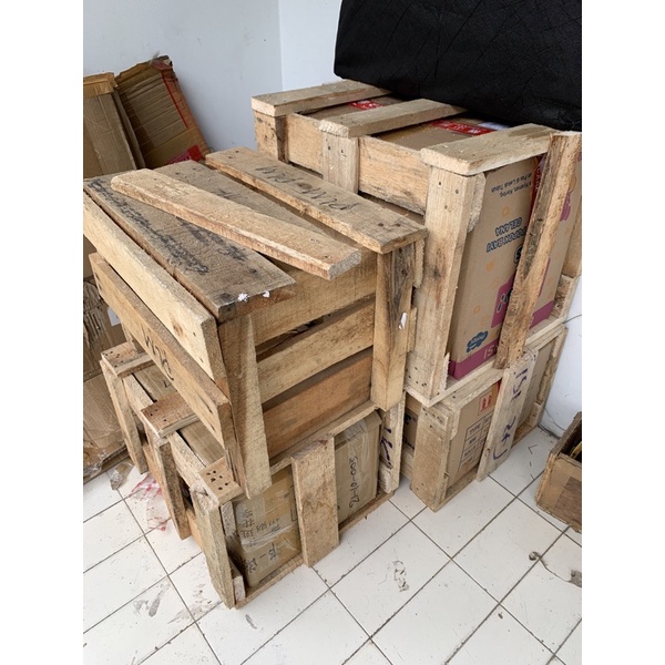 Jual peti kayu / valed kayu (HANYA UNTUK PACKING KERAMIK YANG ORDER DI ...