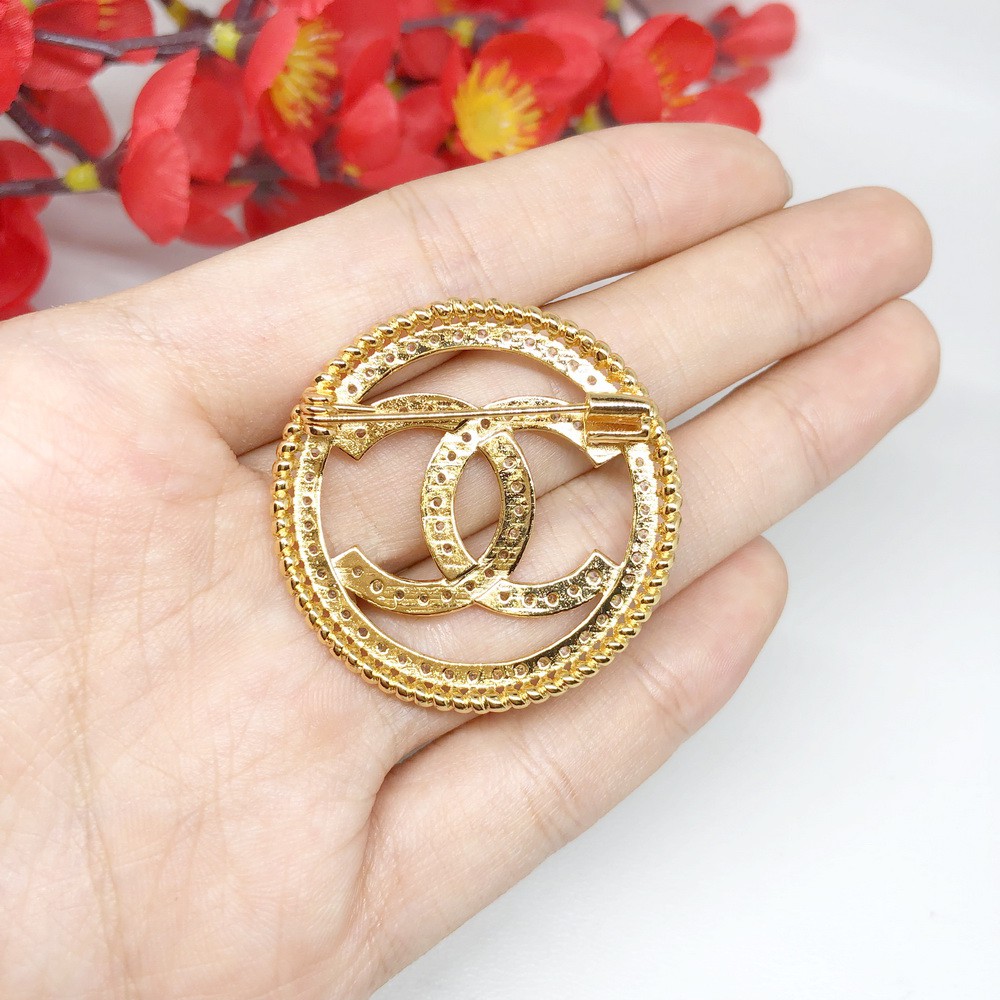 Jual Bros Fashion Xuping Lingkaran CC Besar Batu Putih Lapis Emas ...