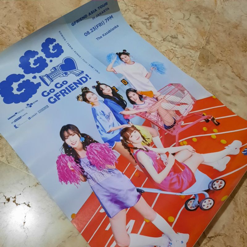 Jual Poster Official GO GO Gfriend Asia Tour in Jakarta with tube ...