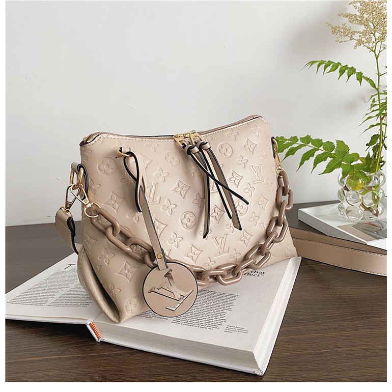 Jual BESTSELLER TAS L* RANTAI UKURAN BESAR IMPORT MURAH Tas Selempang ...