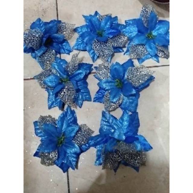 Jual Bunga Desember/bunga posentia/katsuba 7kuntum | Shopee Indonesia