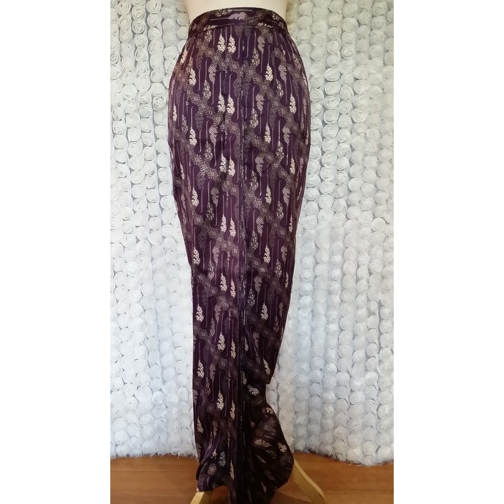 Jual Rok Batik Panjang Semi Sutera Parang Ungu Model Wiru Belah rok ...