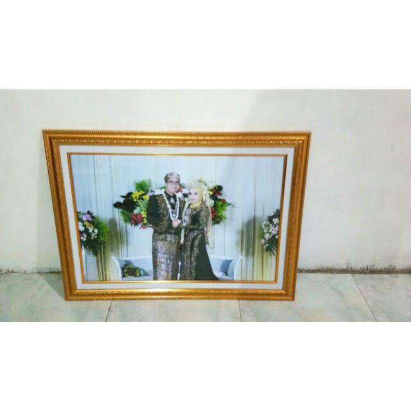 Jual Cetak foto ukuran 16R + Bingkai (tanpa kaca) proses cepat | Shopee ...