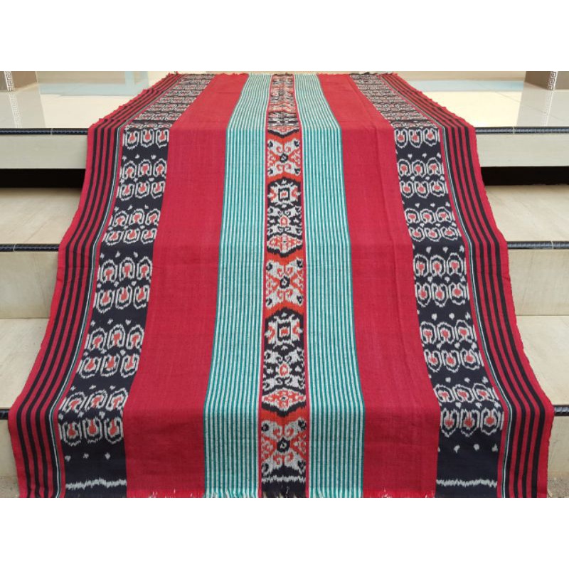 Jual Kain tenun blanket etnik merah motif Manado | Shopee Indonesia