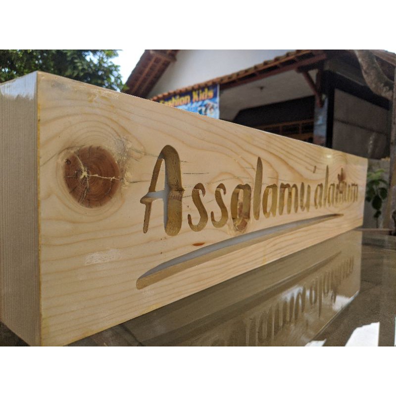 Jual NEON BOX / LED BOX KAYU JATI BELANDA "L" SIZE | Shopee Indonesia