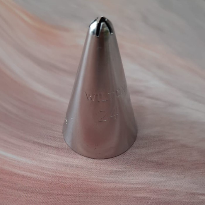 Jual Wilton Spuit ButterCream Tip 24 Motif Standart Closed Star ...