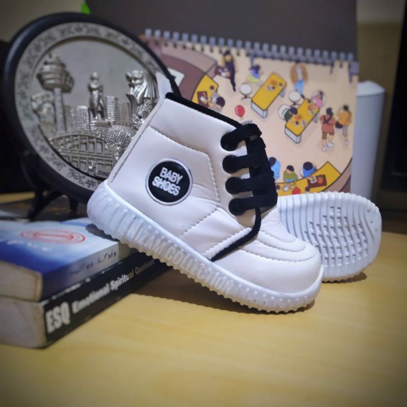 Jual sepatu boot anak/sepatu balita/sneaker anak | Shopee Indonesia