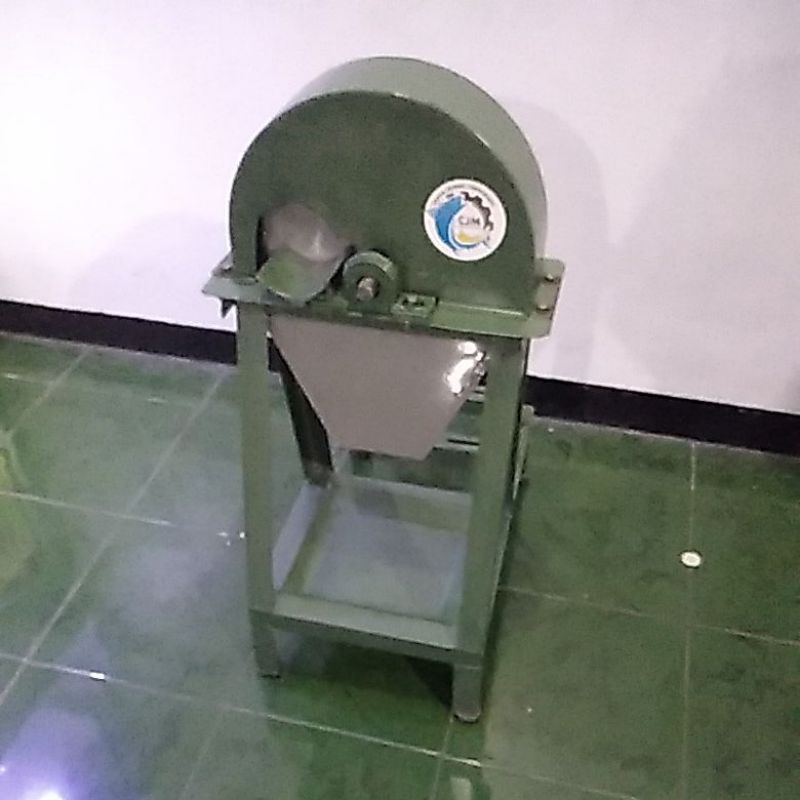 Jual Mesin perajang singkong atau ubi ubian Mesin pertanian Mesin ...