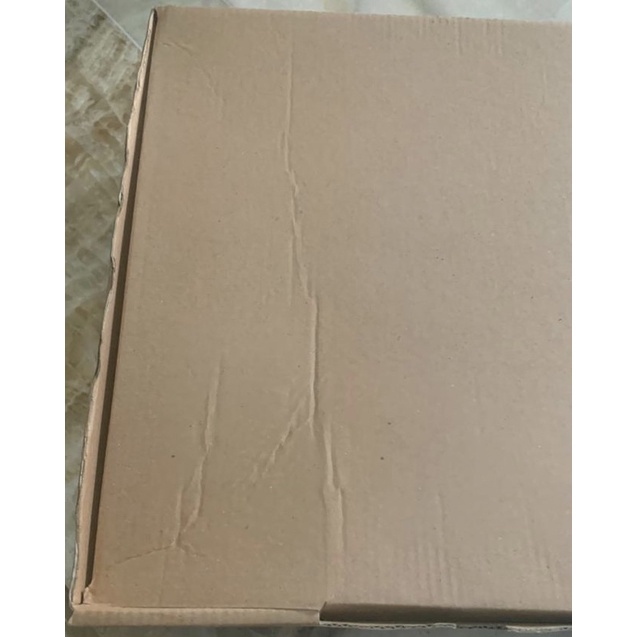 Jual Jual box hampers berbagai ukuran, box hampers Buttonscarves Eid ...