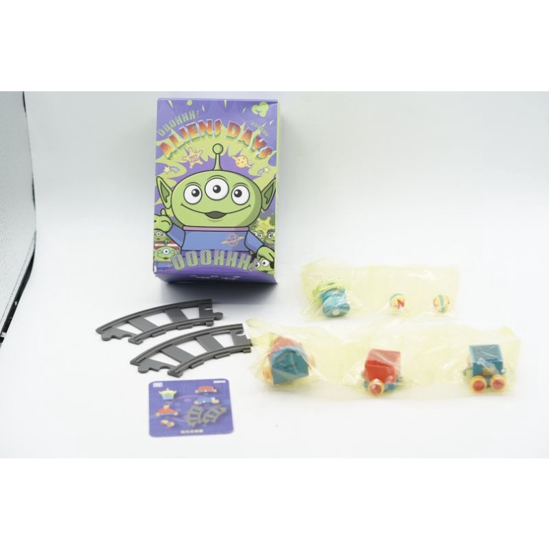 Jual POP MART Open Box Alien Toy Story Mini Me Pizza Planet Engine ...