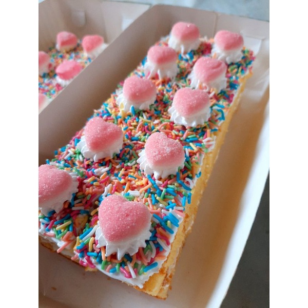 Jual Classic Sponge Cake Topping Ceres / Keju (bisa ekspedisi) | Shopee ...
