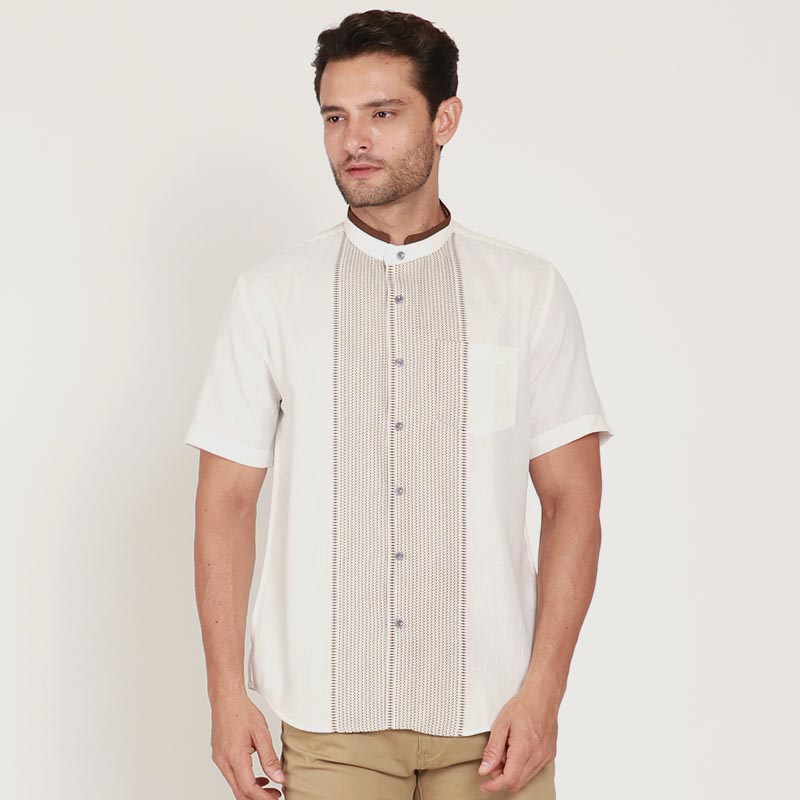 Jual EDWIN JEANS - ILMI WHITE Kemeja Koko Lengan Pendek Pria Baju ...