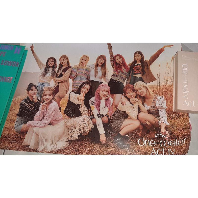 Jual POSTER IZONE / IZ*ONE ONE REELER ACT IV | Shopee Indonesia