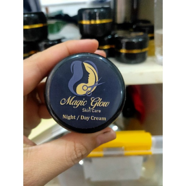 Jual KRIM MAGIC GLOW ORIGINAL TERLARIS | Shopee Indonesia