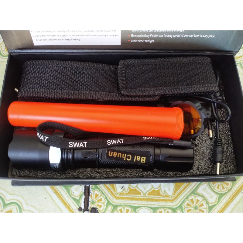Jual Senter Swat Flashlight Police (Bai Chuan) 1 Set Lengkap | Shopee ...