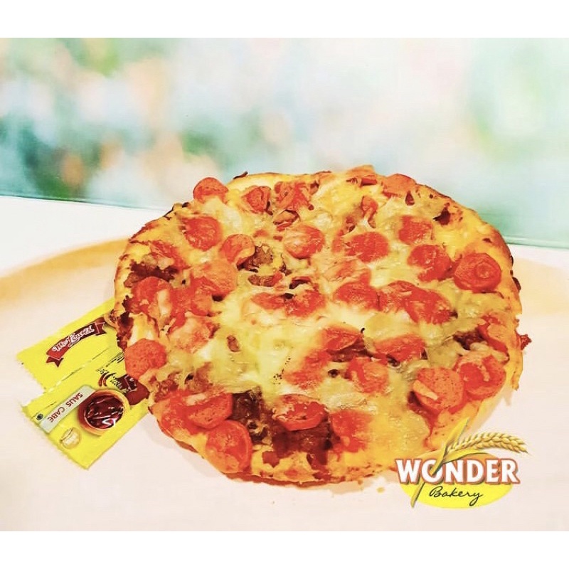 Jual ROTI PIZZA UTUH DIAMETER 18cm WONDER BAKERY SOLO SALATIGA SEMARANG ...