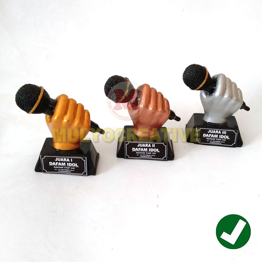 Jual Plakat Microfon Plakat Piala Trophy Mic Menyanyi Desain Custom ...