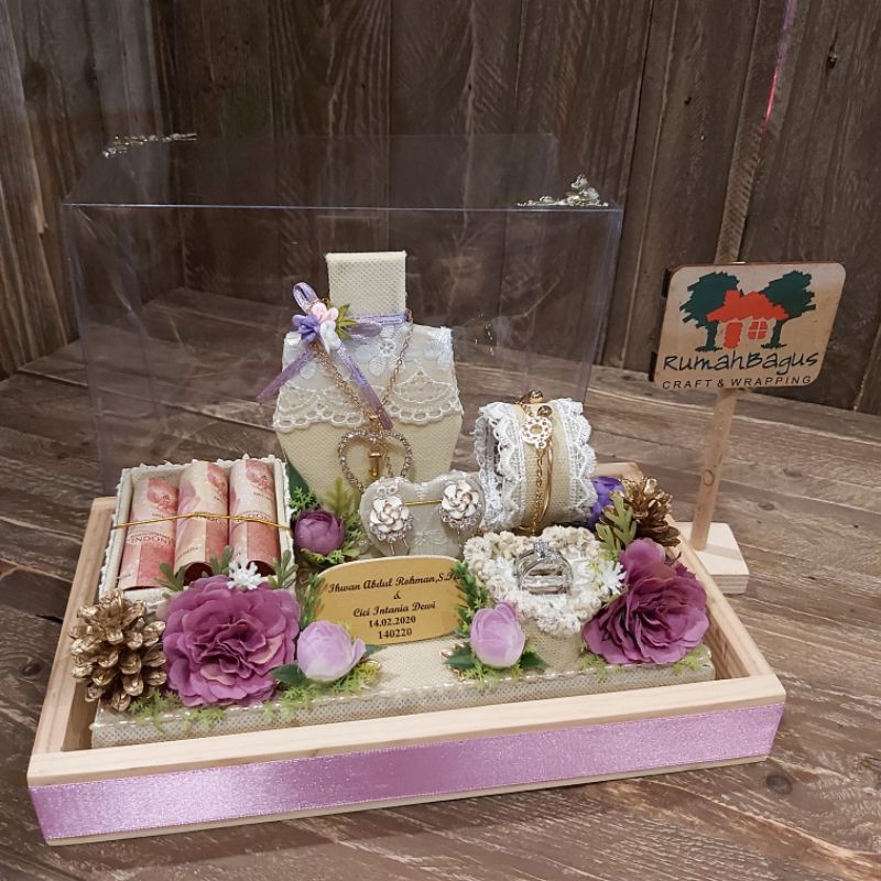 Jual kotak mahar 1 set perhiasan dan uang | Shopee Indonesia