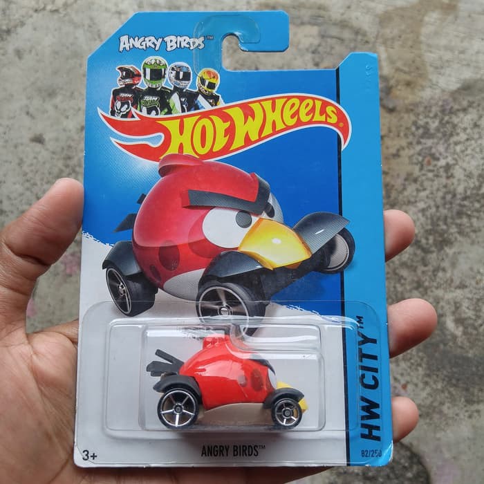 Jual diecast hotwheels hw hot wheels angry birds merah | Shopee Indonesia