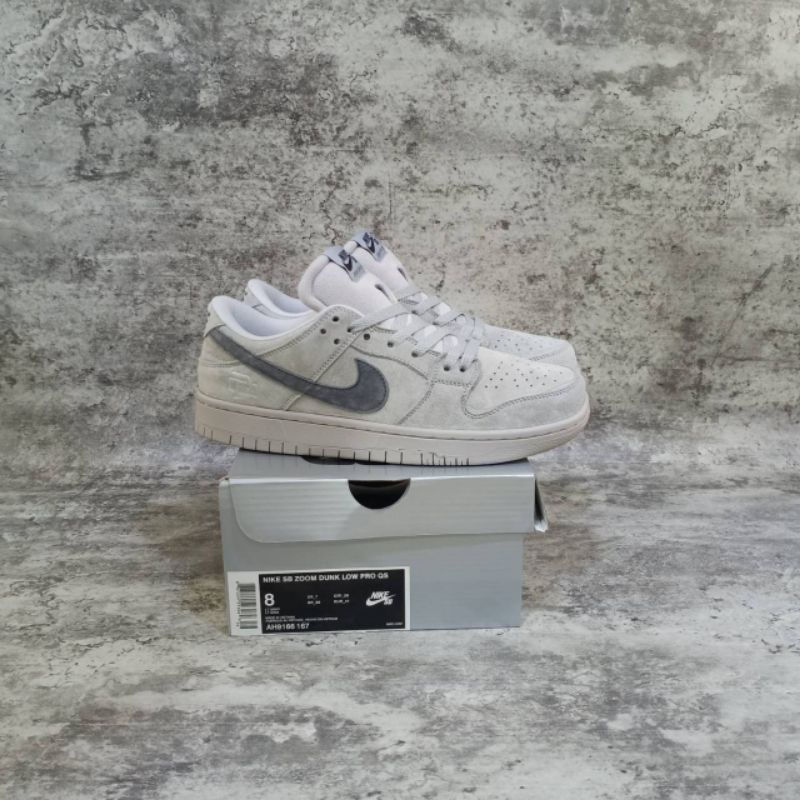 Jual Nike SB Dunk Low Reigning Champion Grey | Shopee Indonesia