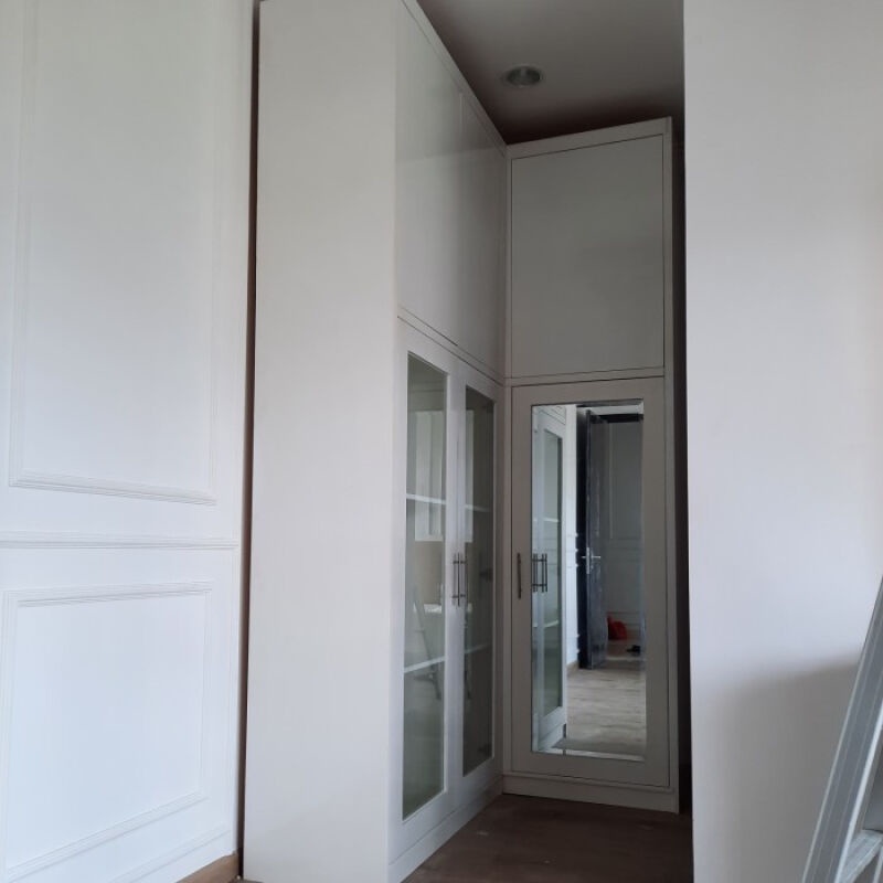 Jual wardrobe lemari minimalis modern model L duco permeter hpl taco ...