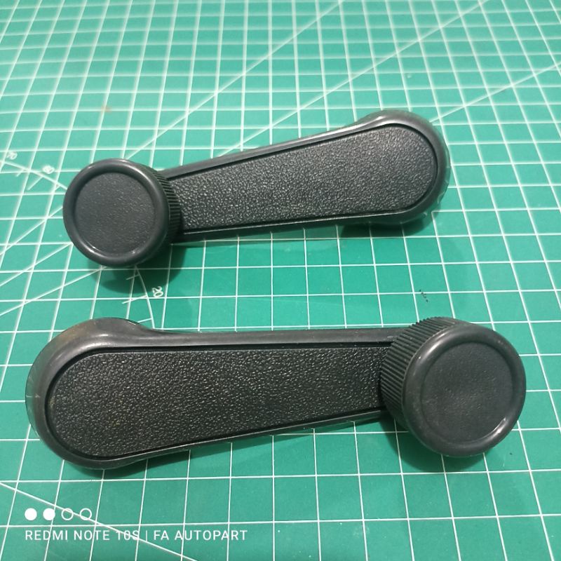 Jual putaran kaca / engkol kaca mobil futura L300 PS100 PS new T120 ...