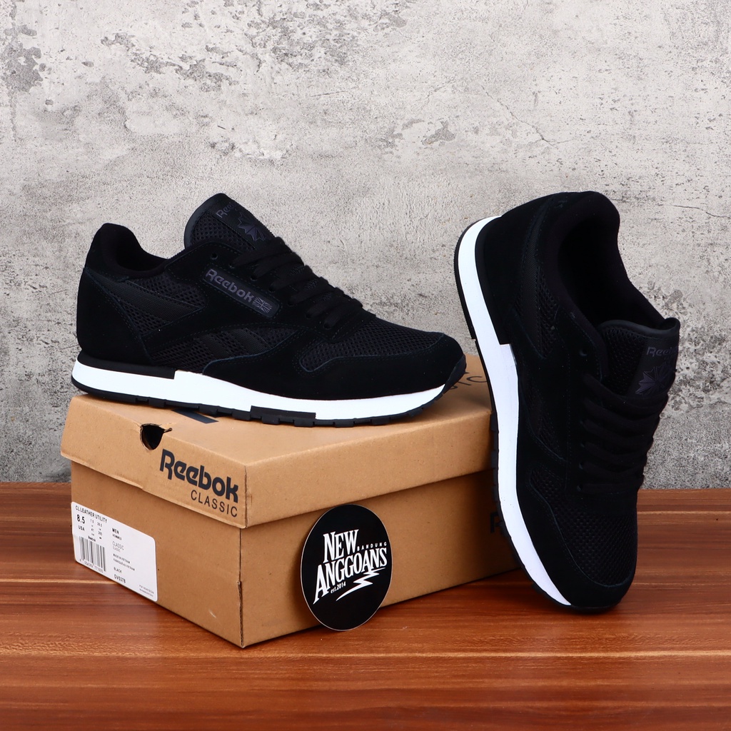 Jual Sepatu Reebok Classic Utility Leather Black White Hitam Putih ...