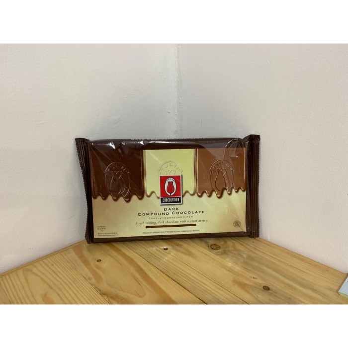 Jual COMPOUND DARK CHOCOLATE MERK TULIP 1KG | Shopee Indonesia