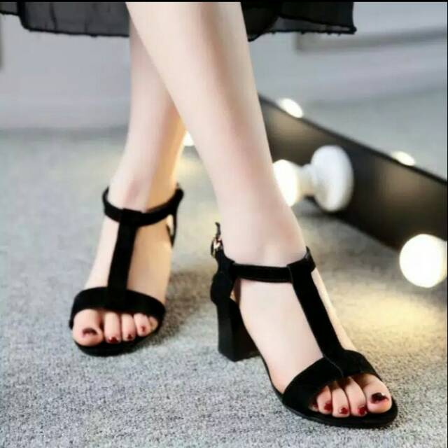 Jual SANDAL WANITA HIGH HELLS HAK TAHU,SANDAL HITAM,SANDAL KANTOR ...