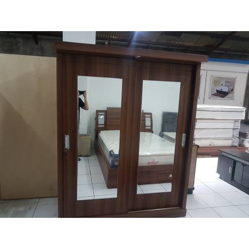 Jual Lemari Pakaian Cermin Sliding 2 pintu Jumbo Lemari Block teak ...