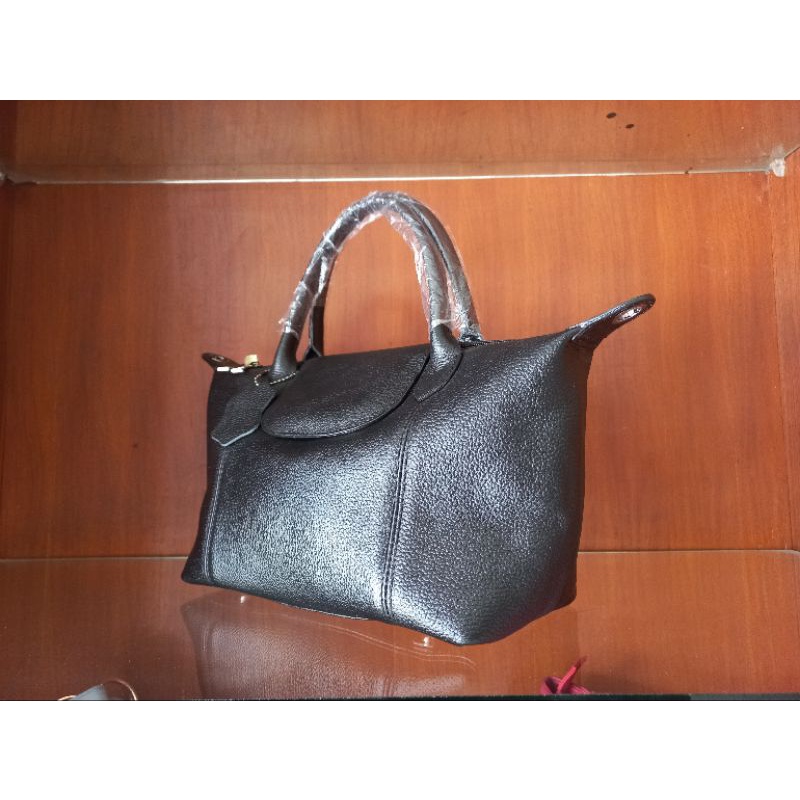 Jual TAS LC KULIT ASLI GENUINE LEATHER UKURAN M LOGO PERSIT MAGNET BISA ...