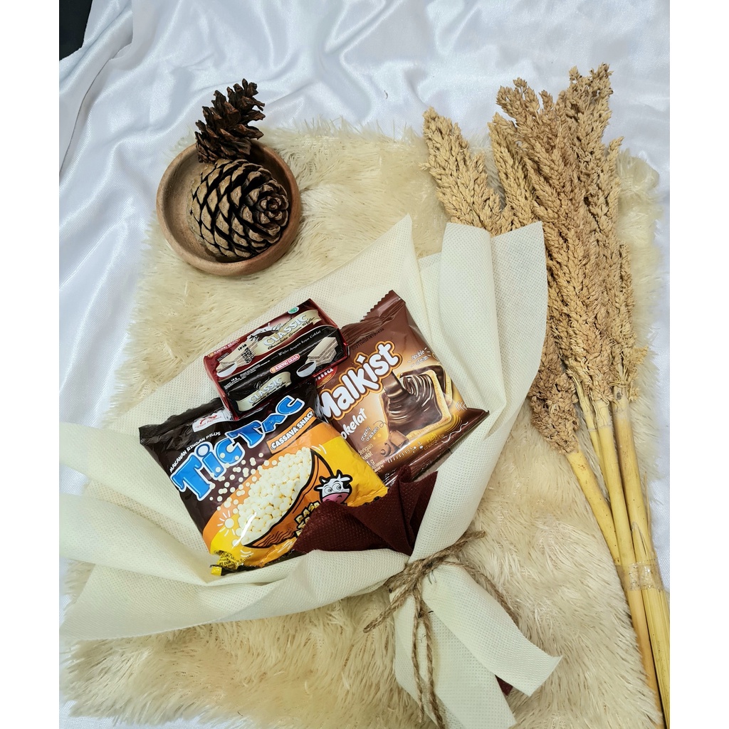 Jual Bucket /Bucket snack murah isi 3 / buket snack / buket jajan ...