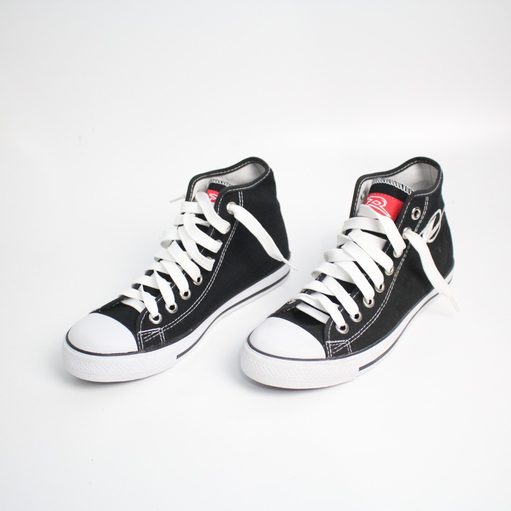 Jual SEPATU DALLAS KAMPUS HITAM PUTIH MODEL TINGGI DAN PENDEK | Shopee ...