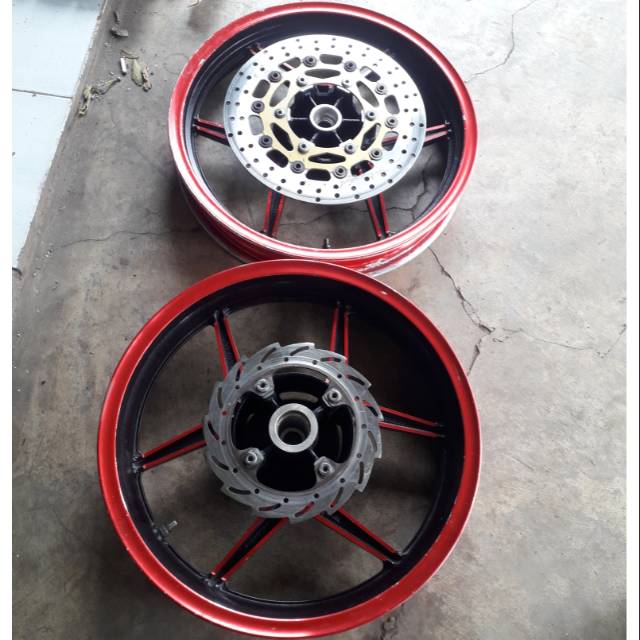 Jual Velg racing cb150r megapro new verza 150 cbr150r chemco japan ...