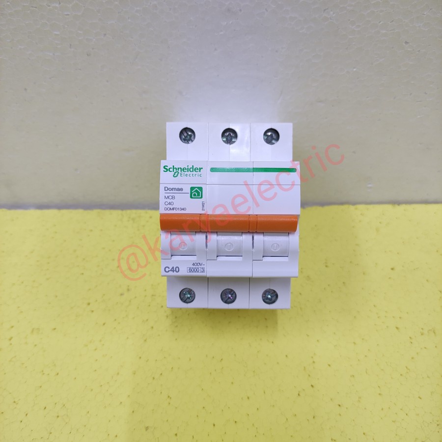 Jual MCB SCHNEIDER 3PHASE 40AMPERE 3P 40A 3 PHASE 40 AMPERE DOMAE ORIGINAL | Shopee Indonesia