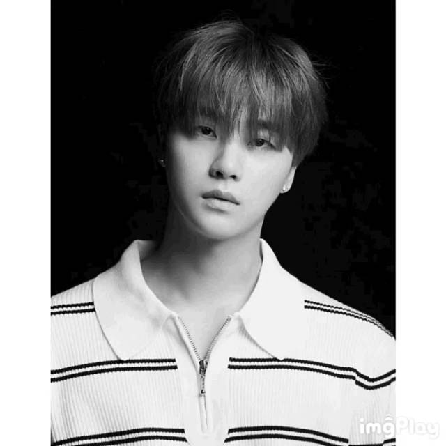 Jual Poster official iKON repackage | Shopee Indonesia