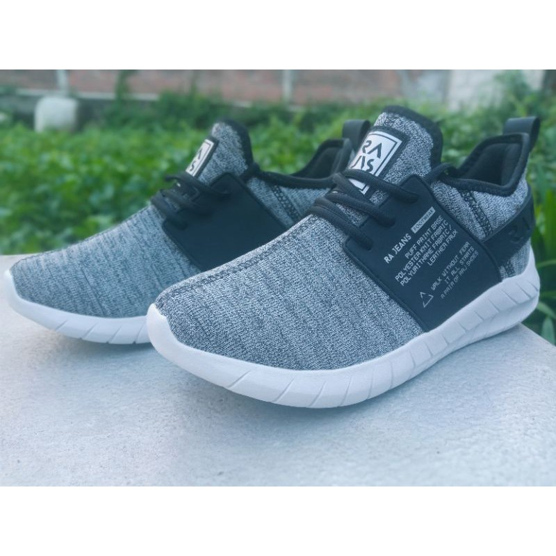 Jual RA JEANS CLAUDE WHITE AND GREY | Shopee Indonesia