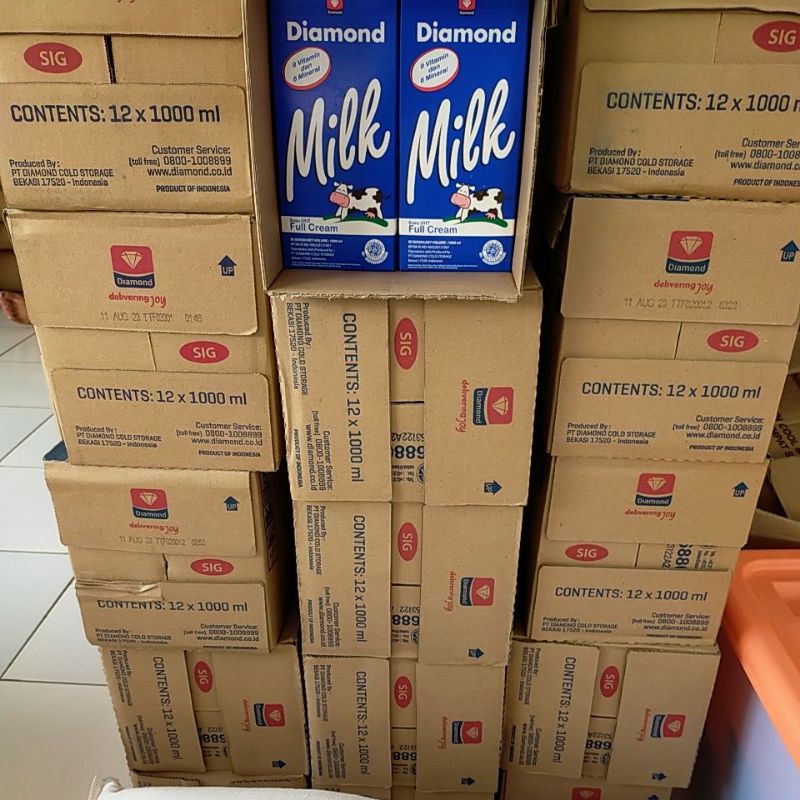 Jual SUSU UHT FULL CREAM 1 LT DIAMOND FREE PACKING BUBBLE WRAP | Shopee ...