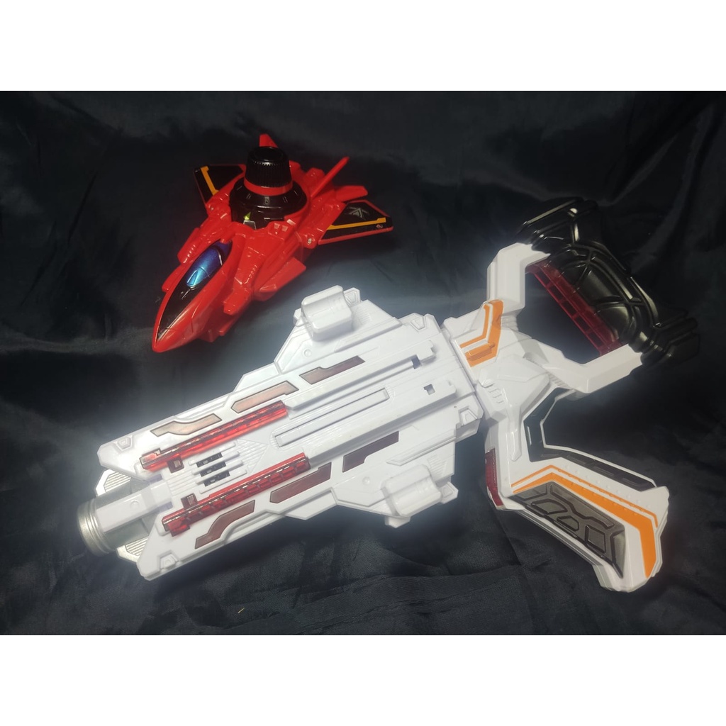 Jual Lupinranger VS Patranger DX VS Changer + Dial Fighter Red | Shopee ...