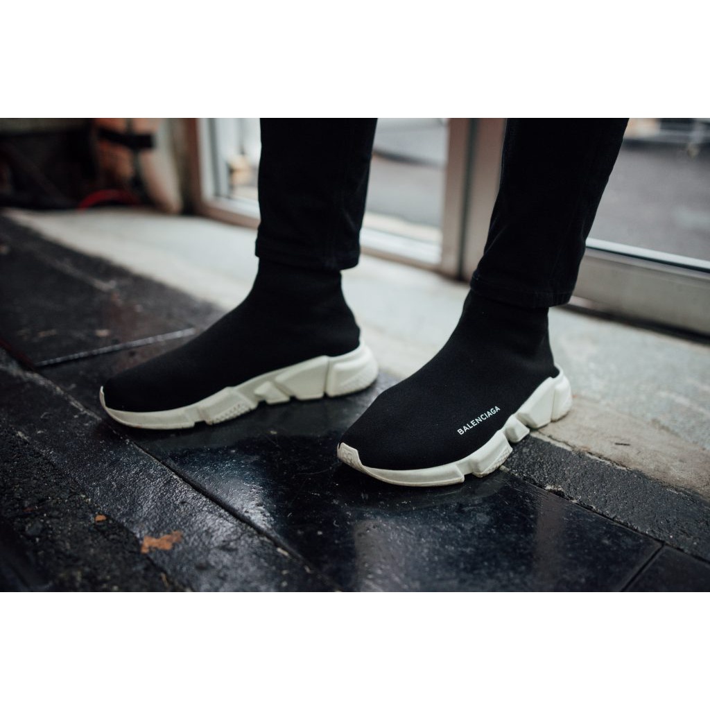 Jual BALENCIAGA SPEED TRAINER WHITE BLACK | Shopee Indonesia