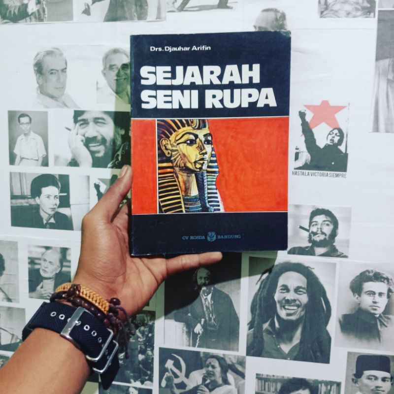 Jual Sejarah Seni Rupa | Djauhar Arifin | Lukisan Sebagai Potret Diri | Rudi Isbandi | Shopee ...