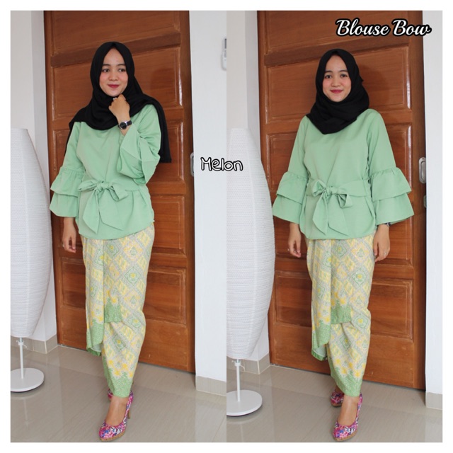 Jual Set bow rumbai/ blouse baloteli / at san busui/pakaian wanita ...