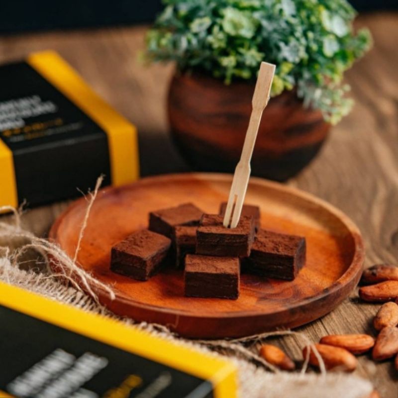 Jual Heavenly Chocolate Bali Long Box | Shopee Indonesia