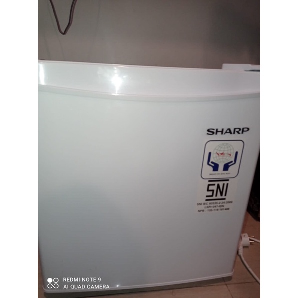 Jual kulkas mini (Sharp Sj 50 mb putih) | Shopee Indonesia