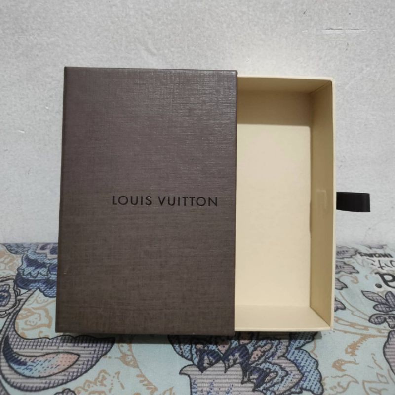 Jual box lv small / box lv acc / kotak lv original / box louis vuitton ...