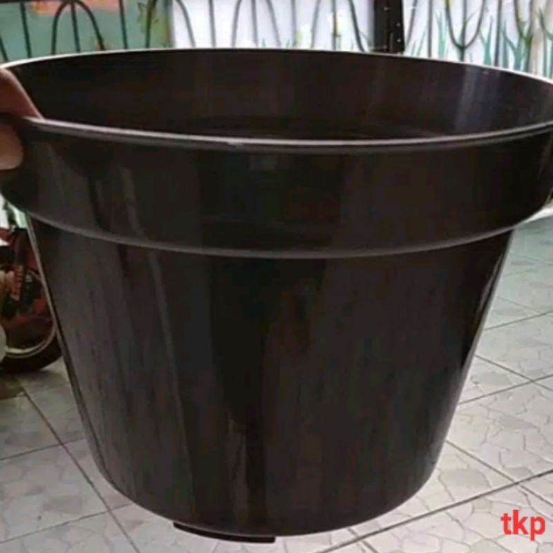 Jual pot tanaman hias warna hitam ukuran dimensi 35 cm | Shopee Indonesia