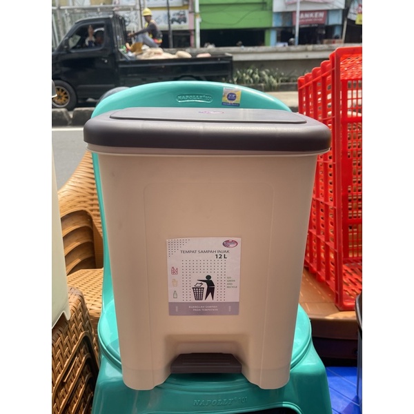 Jual KHUSUS KARGO SHINPO - Tempat Sampah Injak Ukuran 10L - 15L - 20L - 25 Liter | Shopee Indonesia