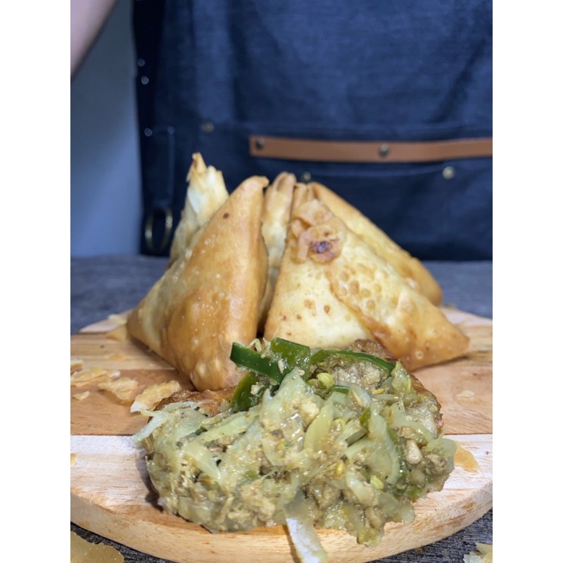 Jual SAMBOZA DAGING SPESIAL KAK TASYI BY ROTICOKLATKU.EXPRESS | Shopee ...