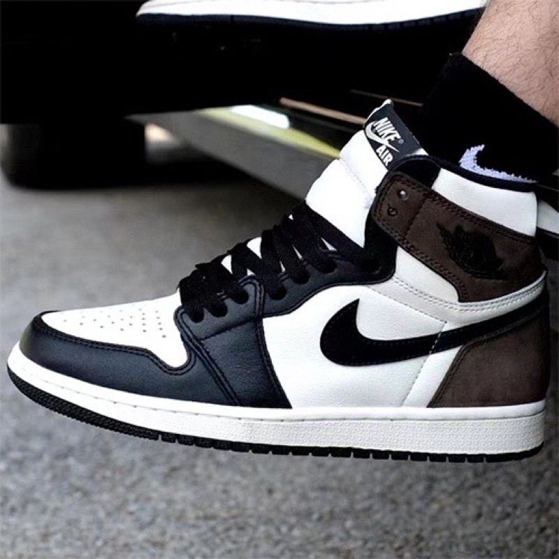 Jual Sepatu Jordan hitam putih | Shopee Indonesia
