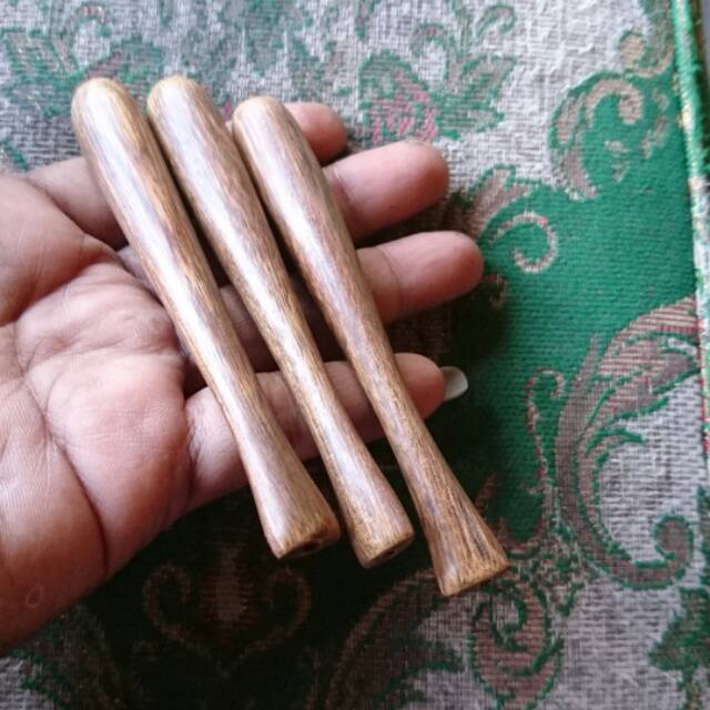 Jual Pipa Rokok Kayu Langka Kayu Gaharu Asli original | Shopee Indonesia